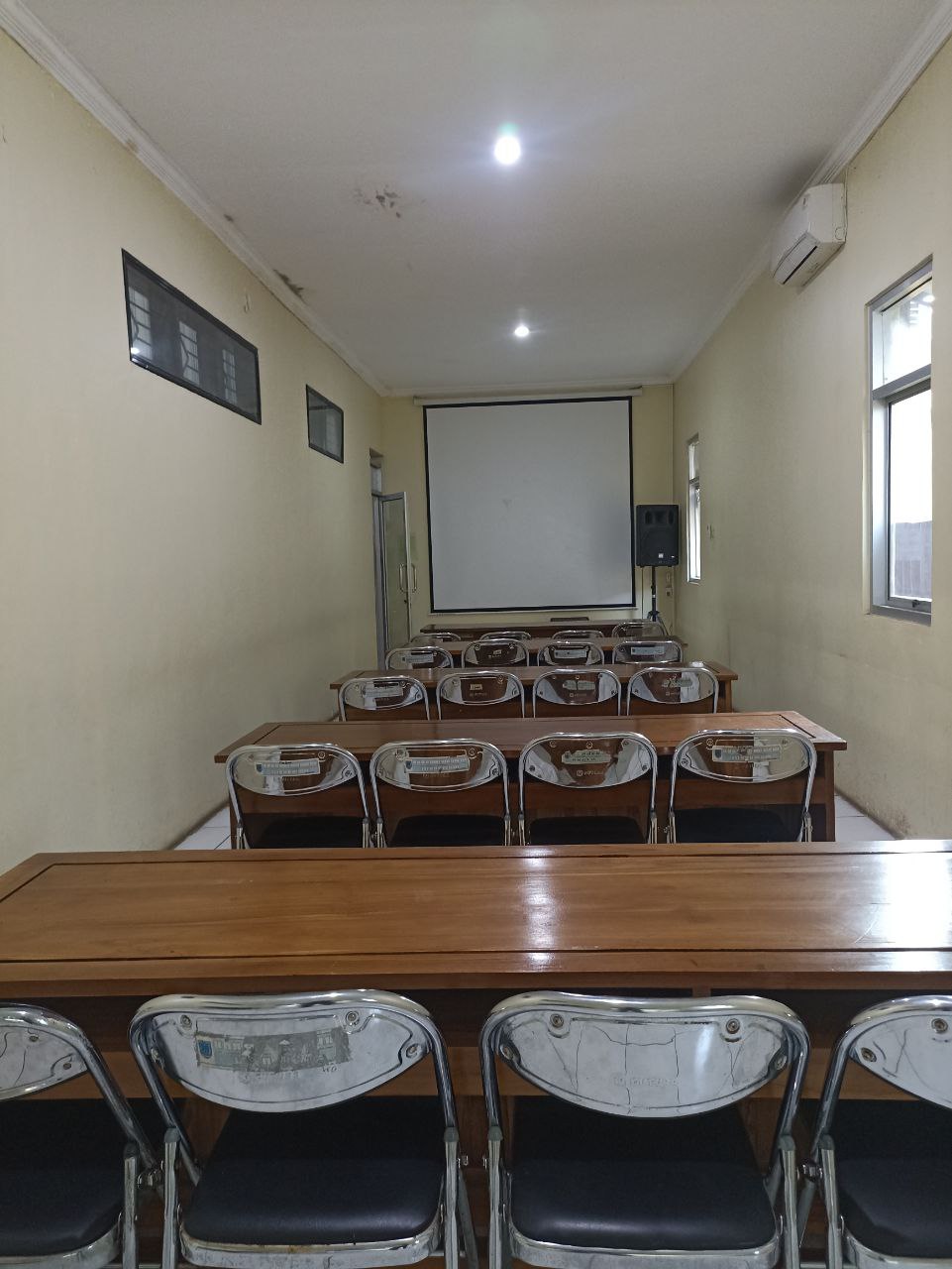SIPIRANG | Sistem Informasi Pinjam Ruang